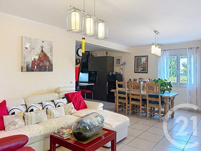 Maison 4 pièces à Saint-Cyprien, La Prade, La Vigie, à vendre