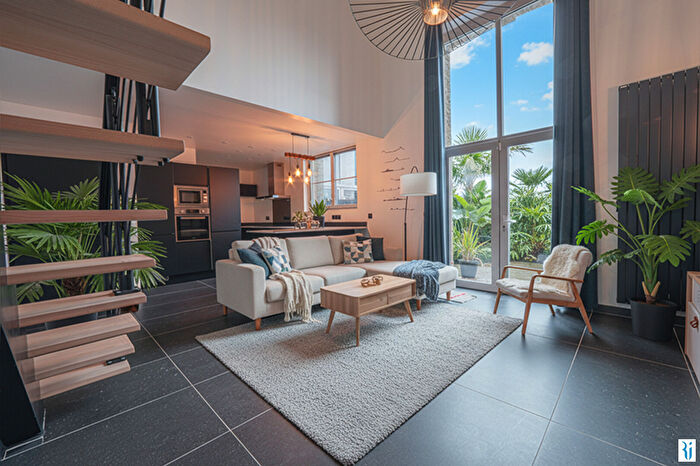 Appartement à louer - Rouen, Mont-Gargan - 5 pièces - 3 chambres