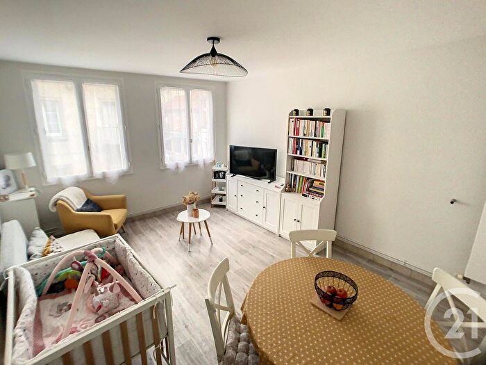 Appartement 3 pièces à louer - Compiègne