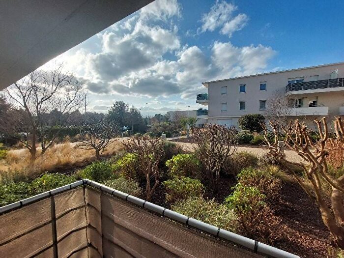 Appartement à louer - Avignon - 2 pièces - 1 chambre