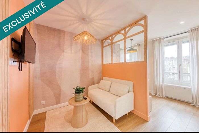 Villeneuve-Saint-Georges, Fort : Appartement 6 pièces à vendre