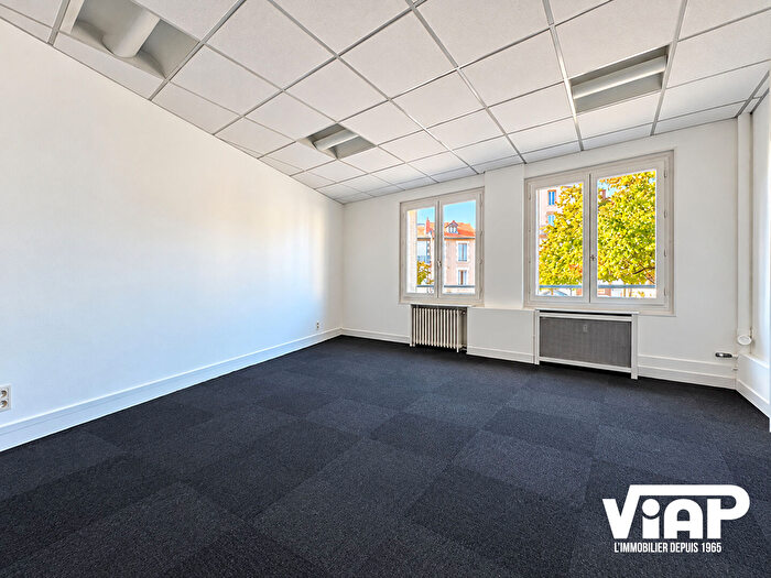 Limoges, Centre-ville, Hôtel de Ville, Emailleurs : Appartement 2 pièces à vendre