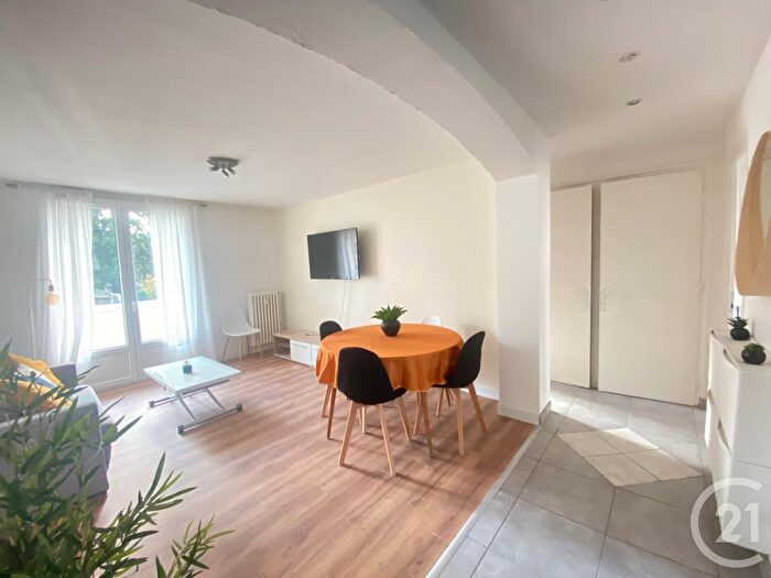 Appartement 4 pièces à Saint-Étienne, Beaulieu, Montchovet, La Marandinière, La Palle, à louer