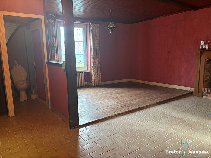 Maison à vendre - Ambrières-les-Vallées - 7 pièces - 4 chambres