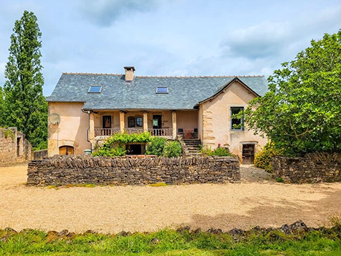 Maison 11 pièces à Ginals, à vendre