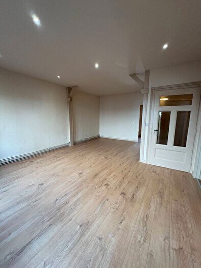 Appartement à louer - Boulay-Moselle - 3 pièces - 2 chambres