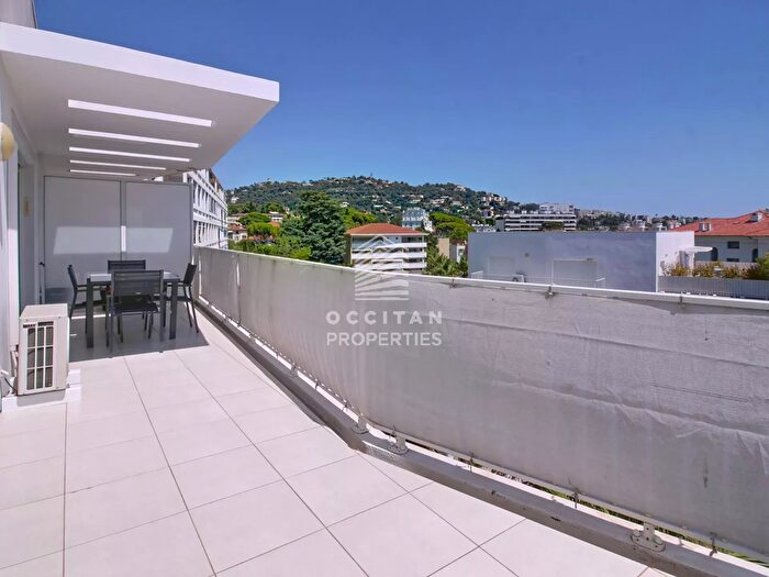 Appartement à vendre - Cannes, Californie Pezou - 2 pièces - 1 chambre