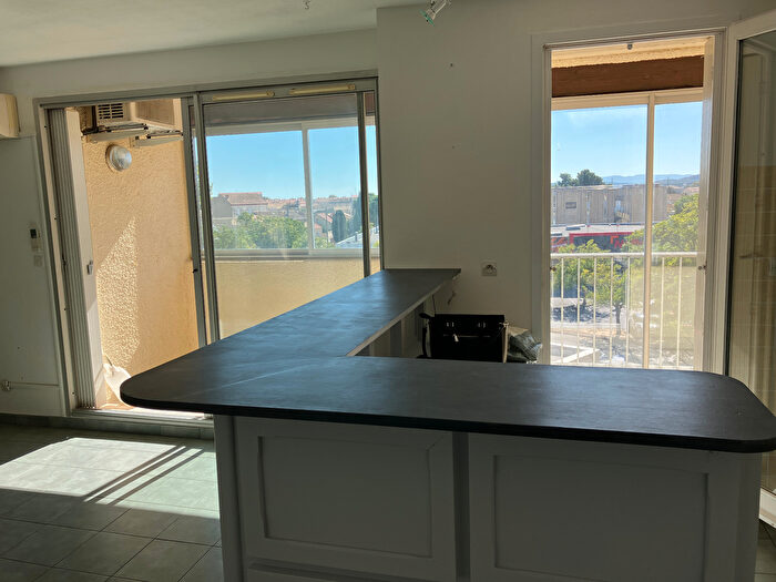 Appartement à louer - Narbonne, Saint-Jean, Saint-Pierre - 2 pièces - 1 chambre