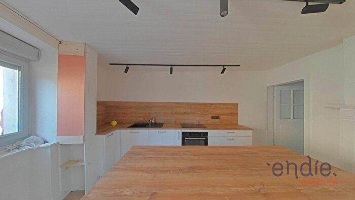 Appartement 5 pièces à Gy, à louer