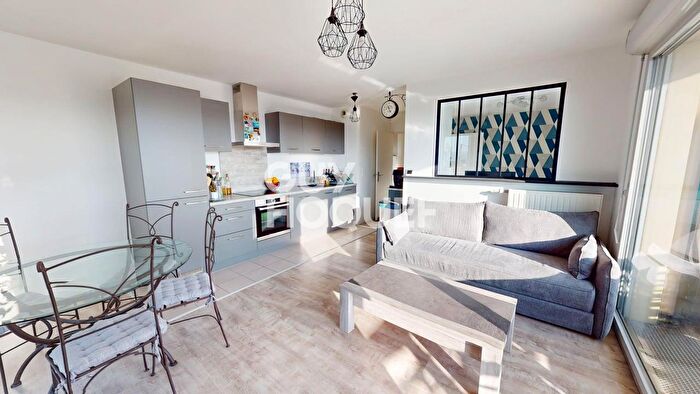 Appartement à vendre - Montlhéry - 4 pièces - 3 chambres