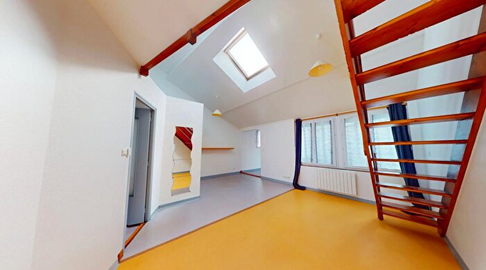 Appartement à louer - Cherbourg-Octeville, Centre-ville - 3 pièces - 2 chambres