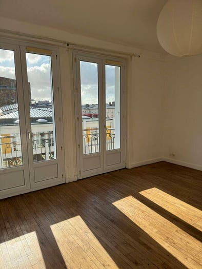 Centre, Brest : Appartement 3 pièces à louer