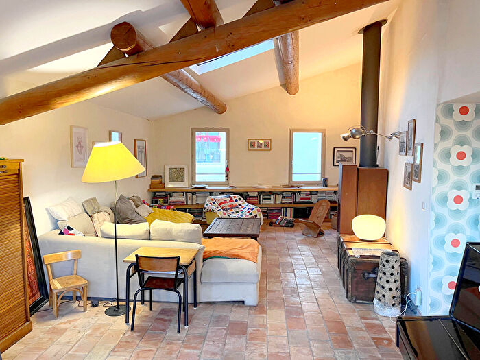 Maison à vendre - Pélissanne - 6 pièces - 5 chambres