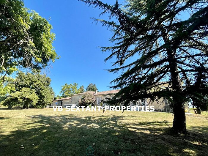 Maison à vendre - Semens - 10 pièces - 6 chambres