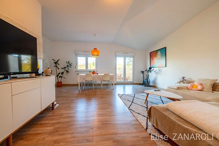 Appartement à vendre - Zoufftgen - 3 pièces - 2 chambres