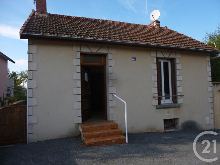 Néris-les-Bains : Maison 2 pièces à louer