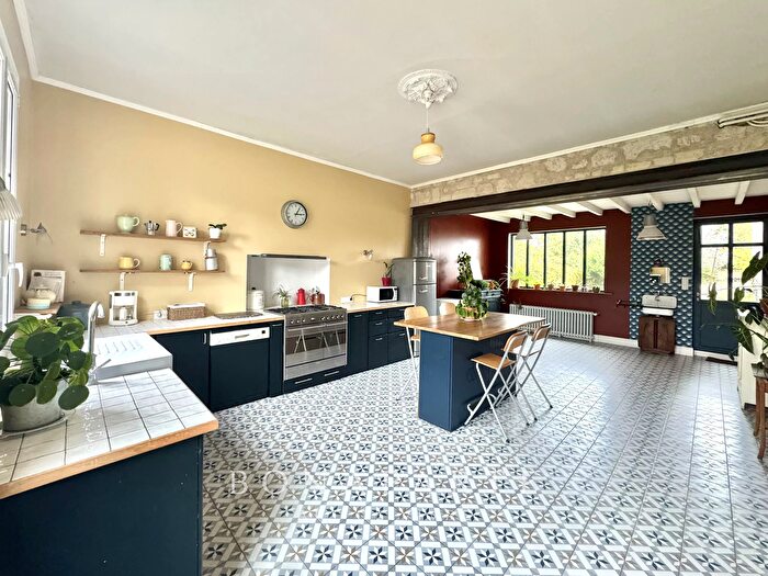 Maison 9 pièces à vendre - Chacé