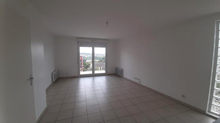 Corbeil-Essonnes, Pressoir, Prompt - Appartement 2 pièces à louer