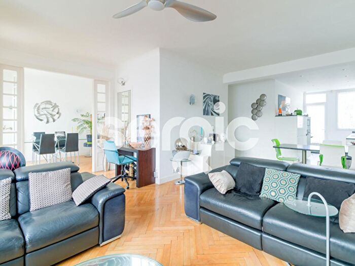 Maison à vendre - Bois-Colombes, Jean Mermoz - 6 pièces - 3 chambres