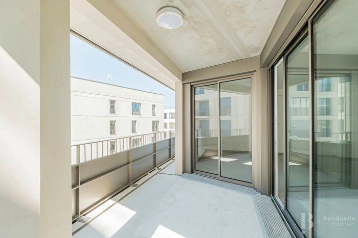 Appartement à louer - Bordeaux Sud - 4 pièces - 3 chambres