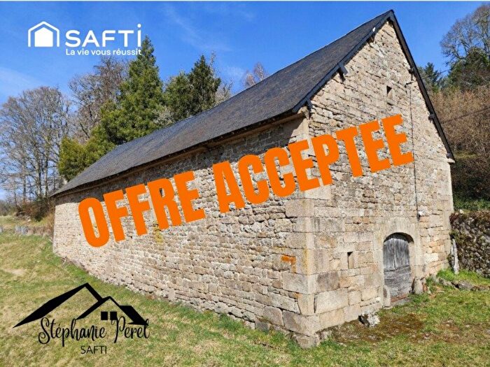 Maison à vendre - Bugeat - 2 pièces - 1 chambre