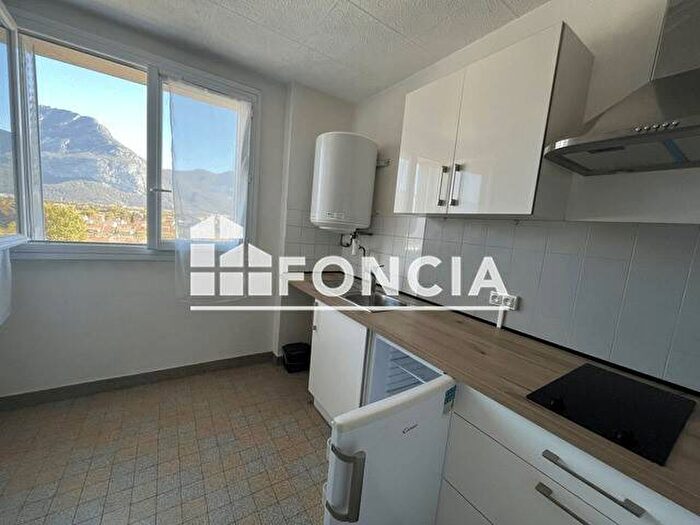 Appartement à louer - La Falaise, Sassenage - 1 pièce