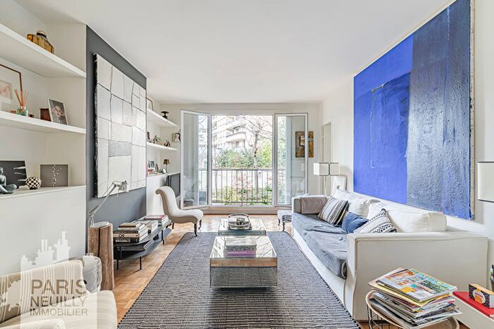 Appartement à vendre - Paris e , Passy, Maison de la Radio, Muette-Sud - 3 pièces - 2 chambres