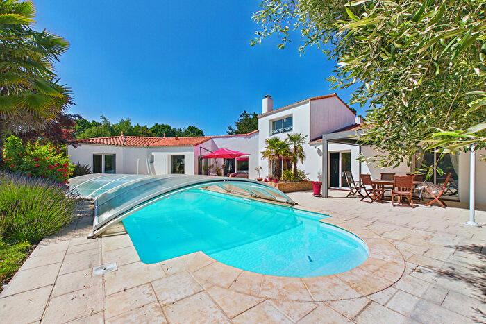 Maison 8 pièces à Mouilleron-le-Captif, à vendre