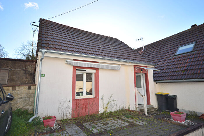 Villars-lès-Blamont : Maison 2 pièces à vendre