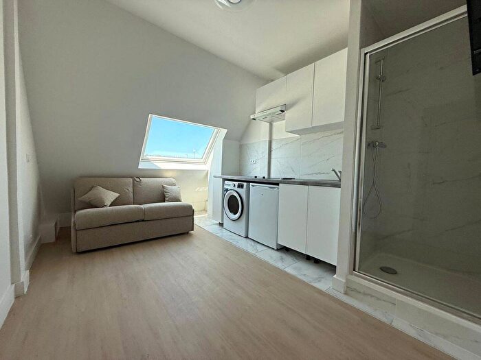 Appartement 1 pièce à Paris 16ème arrondissement, à louer