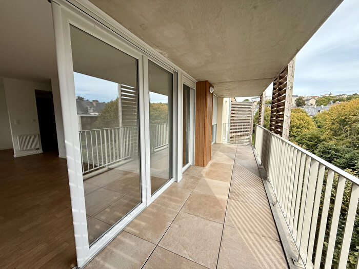 Appartement à louer - Poitiers, Montbernage, Pont Neuf - 4 pièces - 2 chambres