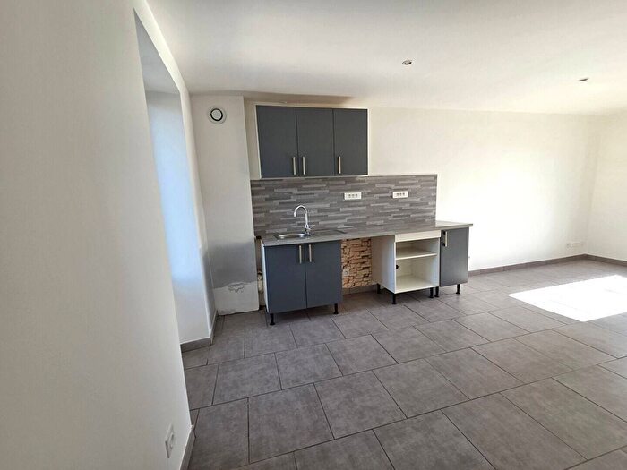 Appartement à louer - Mignotte, Migennes - 4 pièces - 3 chambres