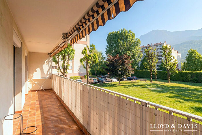 Appartement à vendre - Seyssinet-Pariset, Les Iles - 3 pièces - 2 chambres