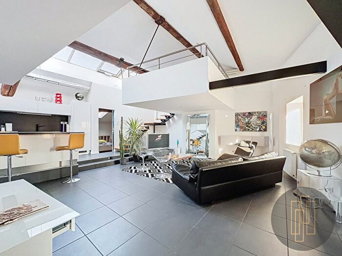 Appartement à vendre - Villefranche-sur-Saône, Centre-ville - 4 pièces - 3 chambres