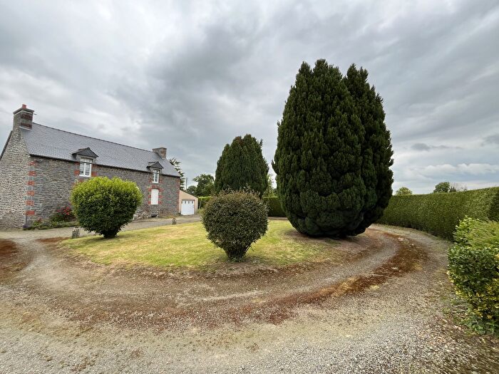 Maison à vendre - Saint-Pierre-de-Plesguen - 3 pièces - 2 chambres