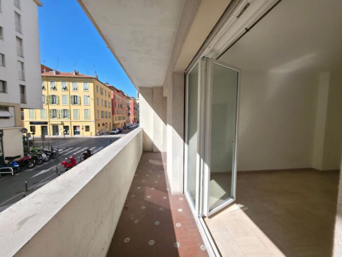 Appartement 2 pièces à vendre - Nice, Le Port