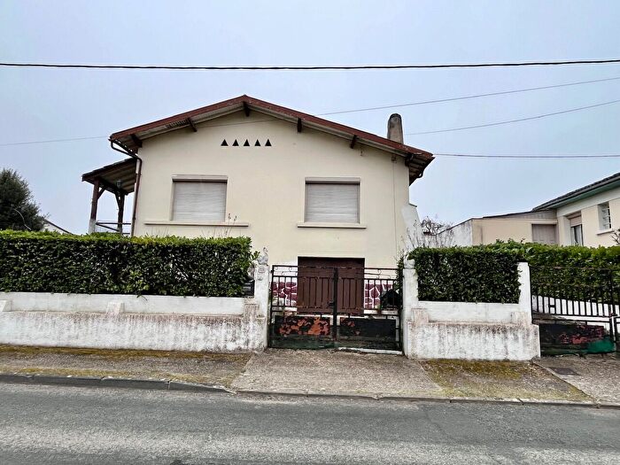 Maison à vendre - Miramont-de-Guyenne - 5 pièces - 2 chambres