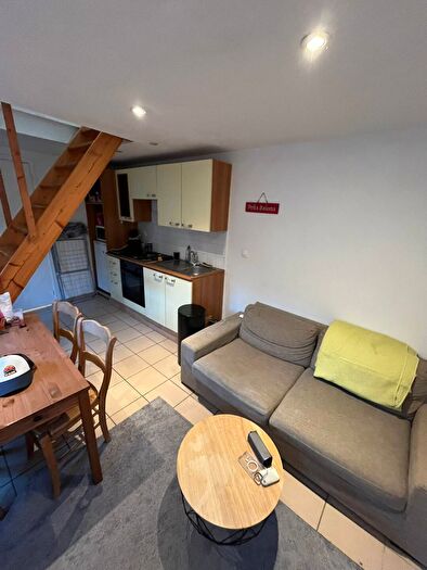 Maison à louer - Lille - 3 pièces - 2 chambres