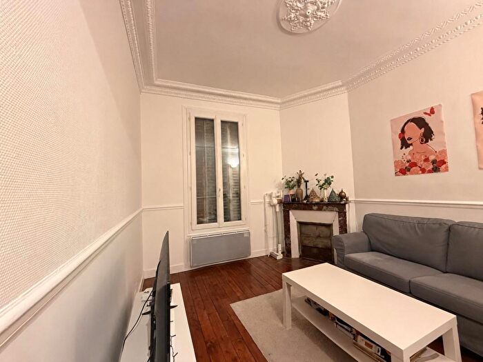 Appartement 2 pièces à vendre - Suresnes, Carnot, Gambetta