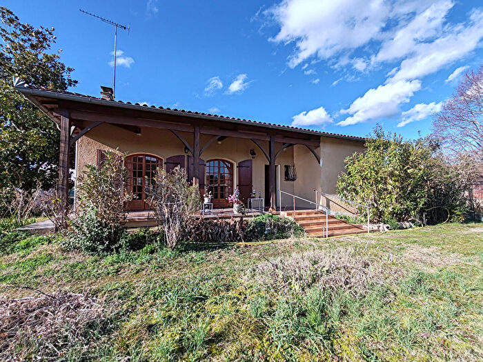 Maison à vendre - Caussade - 4 pièces - 2 chambres