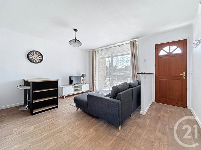 Appartement 2 pièces à louer à Sainte-Geneviève-des-Bois
