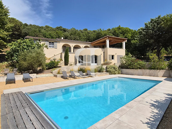 Rochegude - Maison 7 pièces à vendre