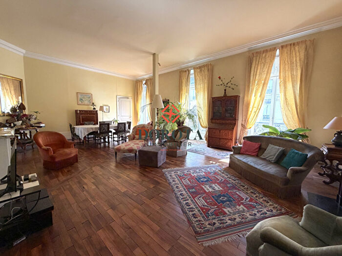 Appartement à vendre - Grenoble - 6 pièces - 4 chambres