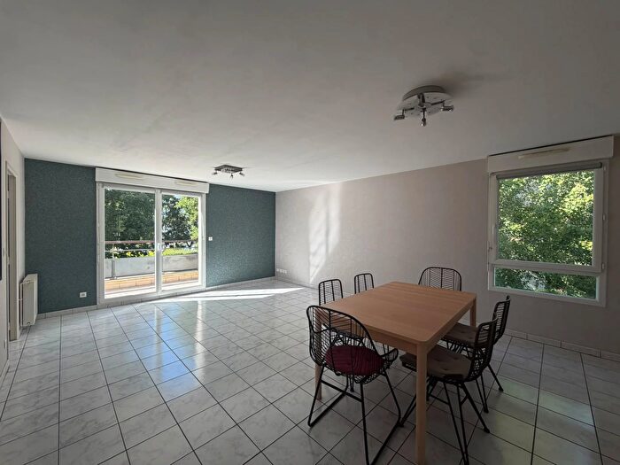 Appartement 3 pièces à Petit-Couronne, à louer