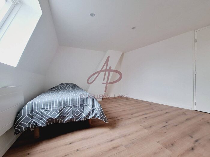 Appartement à louer - Sainte Elisabeth, Roubaix - 1 pièce