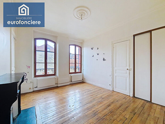 Appartement à vendre - Sainte-Savine - 2 pièces - 1 chambre