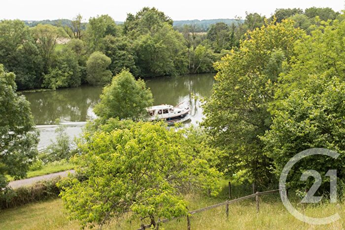 Maison à vendre - Ray-sur-Saône - 10 pièces - 6 chambres