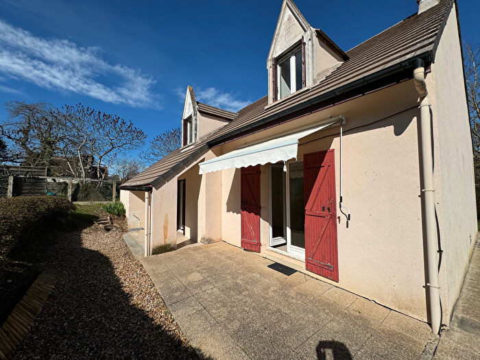 Maison à vendre - Bourges - 6 pièces - 5 chambres