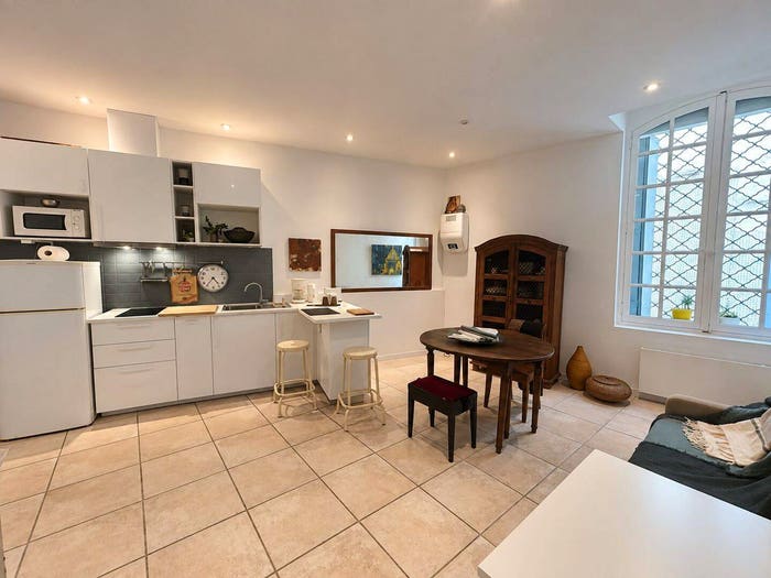 Centre Historique, Montpellier : Appartement 2 pièces à louer