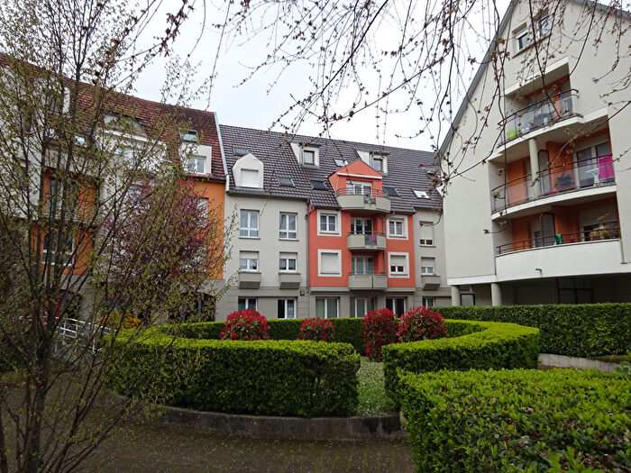 Appartement à vendre - Riedisheim, Centre-ville - 4 pièces - 2 chambres